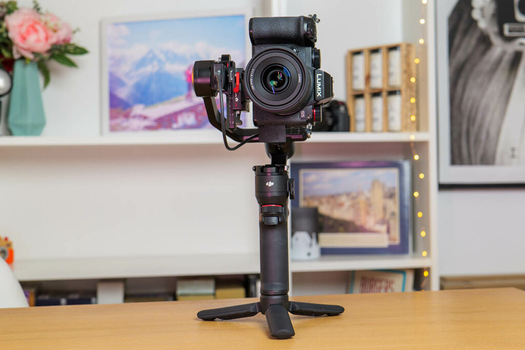 DJI RS3 Mini : le petit stabilisateur très fort ! - Blog Photo Lumix
